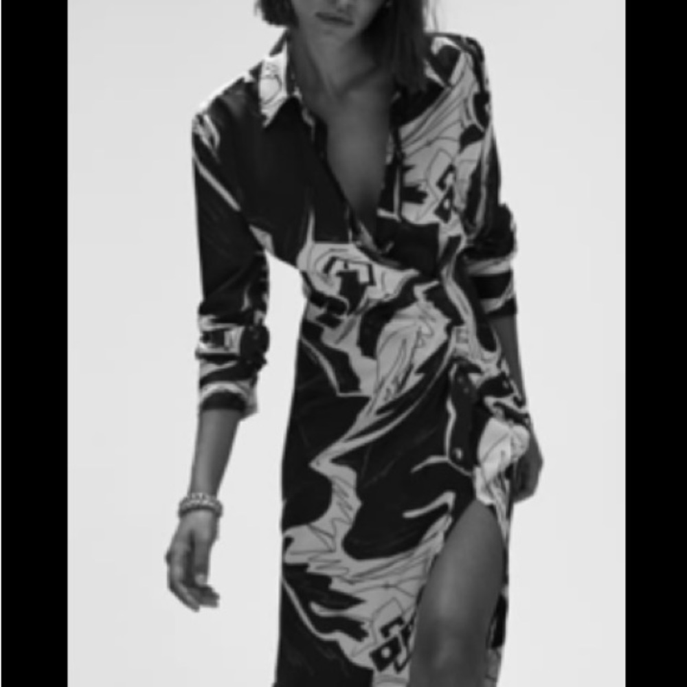 Zara Black And White Abstract Pattern Deconstructed L… - Gem